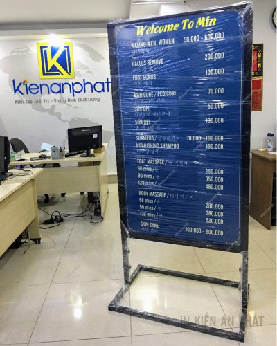 Standee chân sắt, làm standee format tại tpHCM - In Kiến An Phát